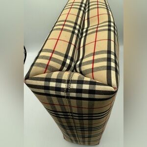 Burberry | Bags | Burberry London Vintage Nova Check Tote Wcertificate ...
